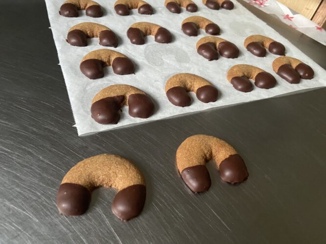 BISCOTTI ARCHETTI AL CAFFE' - Impasta e Sorridi